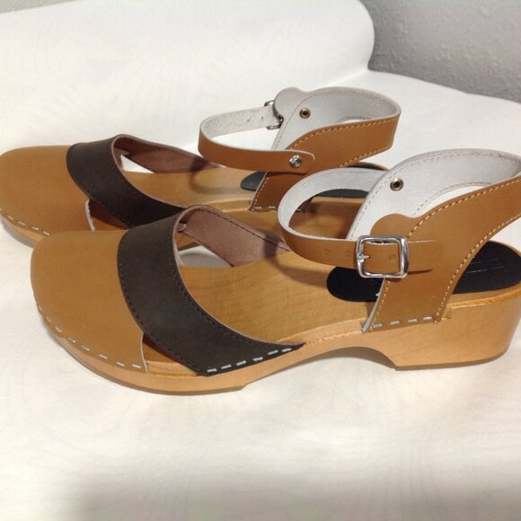 Bjork | Shoes | Nwob Bjork Brown Leather Ankle Strap Clogs 4 | Poshmark